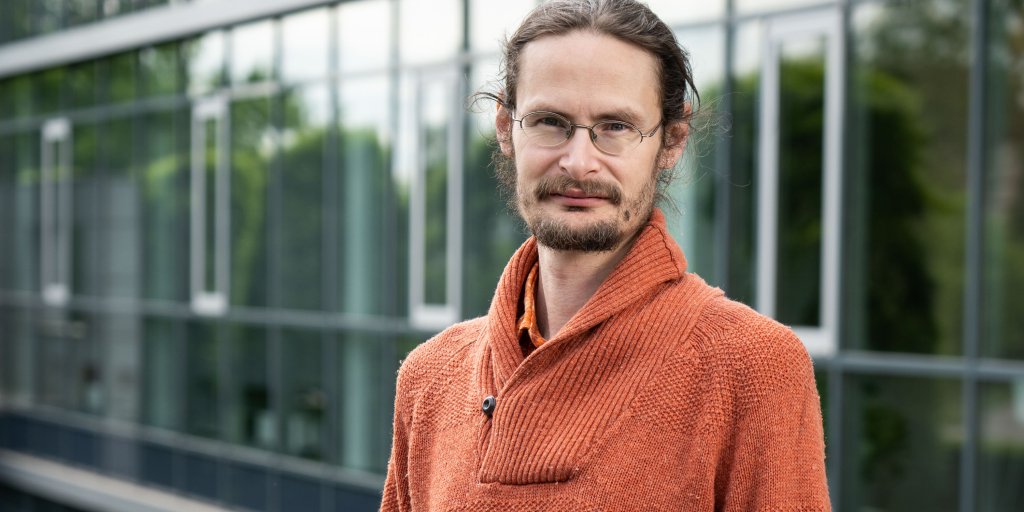 70/70: Cyril Brom | Matfyz.cz